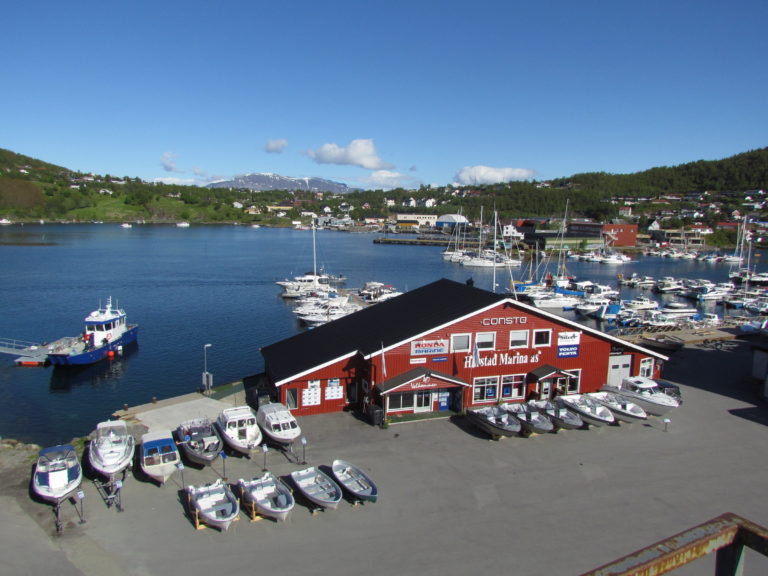 Harstad Marina er forhandler av Silver og Honda Marine - Til-vanns.no